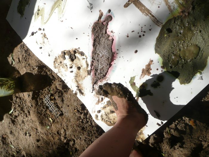 MUD painting - A Mom With A Lesson Plan